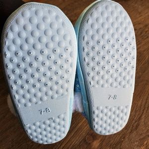 Disney | Shoes | Disney Frozen Anna Elsa Girls Bootie Slippers | Poshmark
